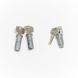 "Original Volvo Lock Set for Amazon Sedan 2/4 Doors, Part No 663804"