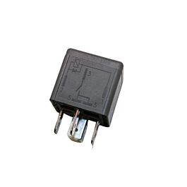 Volvo Relays Multiple Locations Volvo 940 - 960 - S90 - V90 - 850 - C70 ...